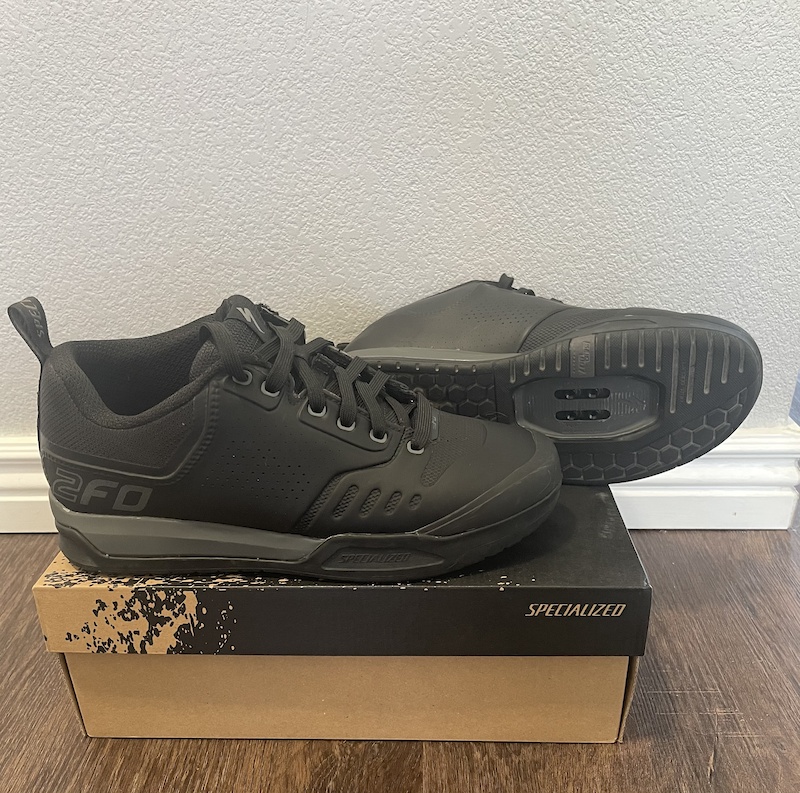 2020 Specialized 2fo Clip 2.0 (Men’s Size 9) For Sale