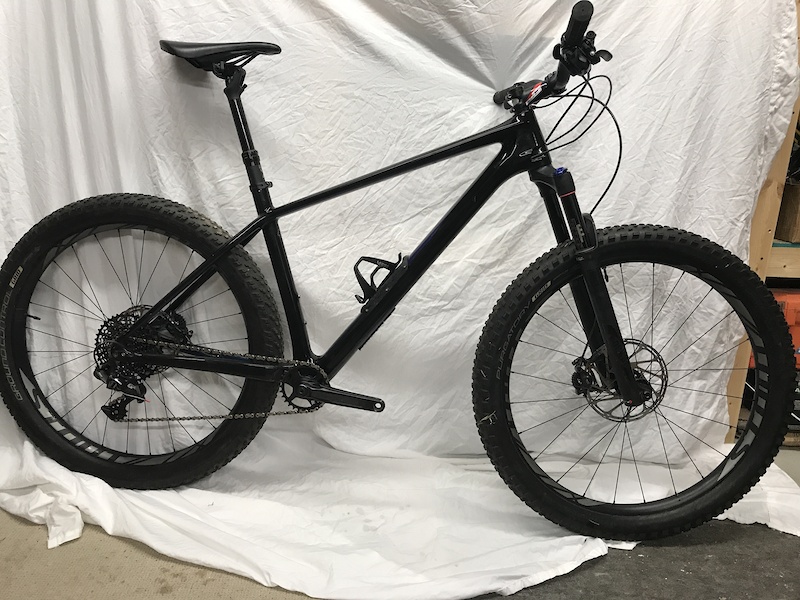 2018 Specialized Carbon Fuse, large, 27.5+ For Sale