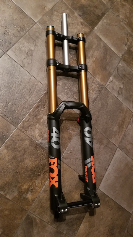 2020 Fox 40 downhill forks. Like new For Sale