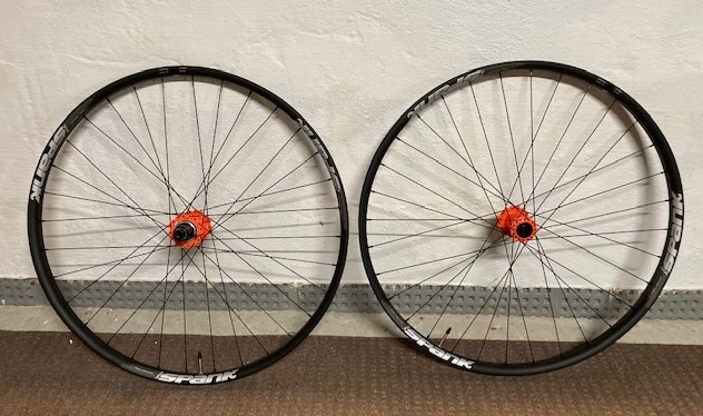 2021 29" Spank Oozy 350 Rims Onynx Vesper Hubs Boost XD For Sale