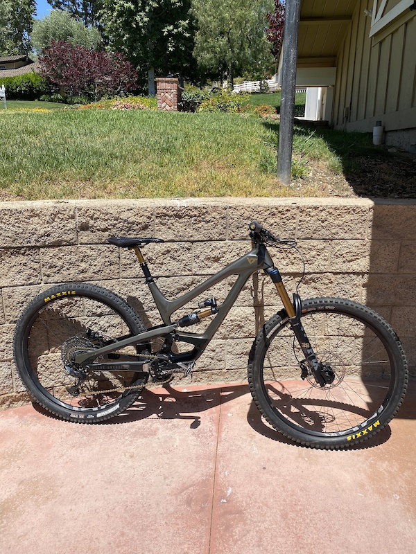 2021 YT Capra Elite Large For Sale
