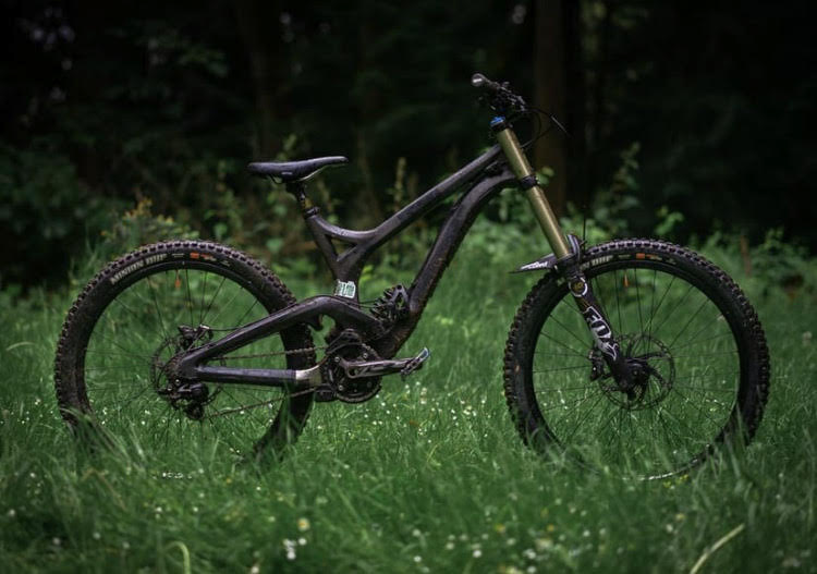 2016 EVIL UNDEAD CARBON For Sale