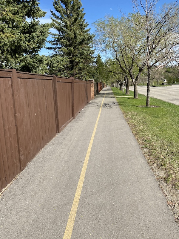 Edgepark Boulevard Regional Pathway Multi Trail - Calgary