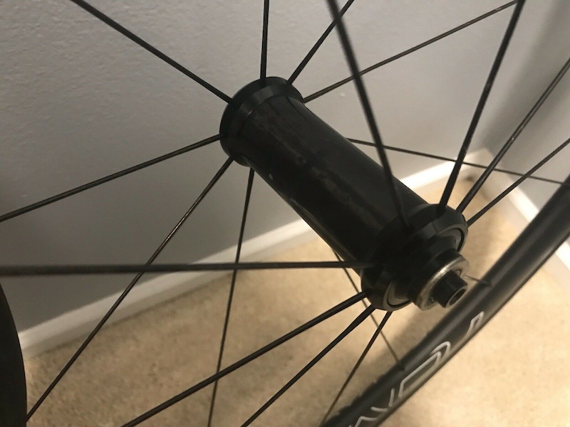 Specialized Roval Rapide CLX 40 11spd wheels w/ tires For Sale Specialized Roval Rapide CLX 40 11spd wheels w/ tires For Sale
