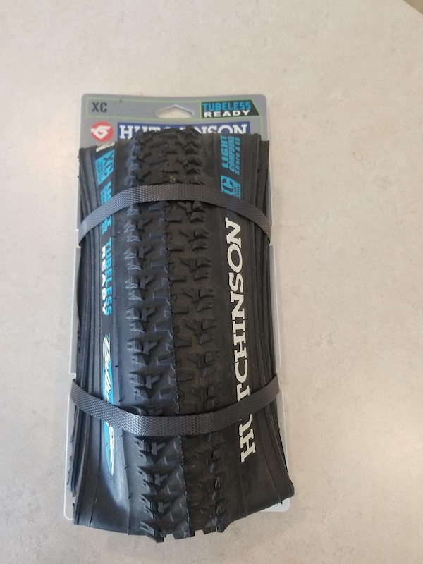 Hutchinson Python 29 x 2.1 tire For Sale