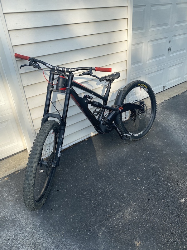 2019 Polygon Xqaurone dh8 For Sale