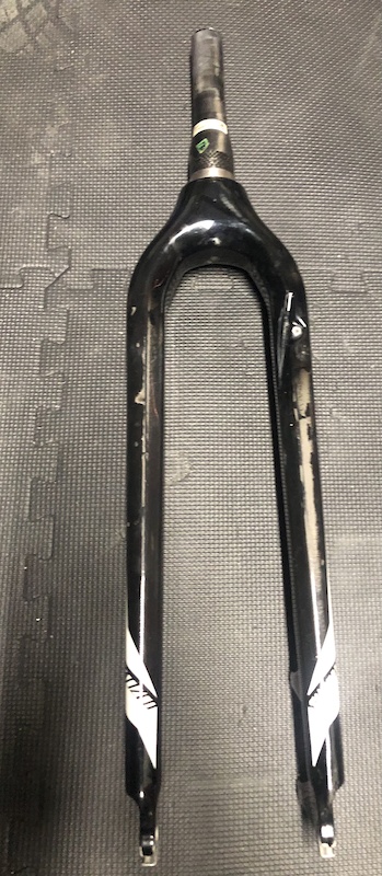 2017 Specialized mtb carbon fork For Sale