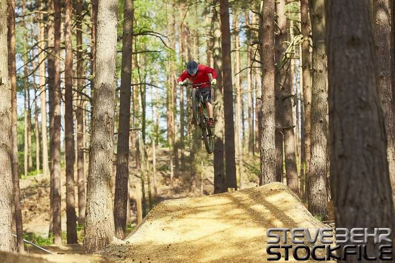 Swinley Summit jumping... 12 years old. - Pinkbike Forum