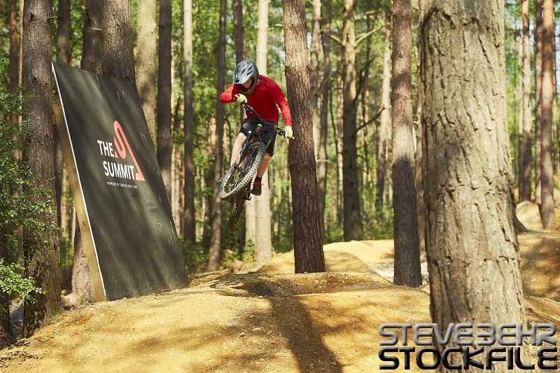 Swinley Summit jumping... 12 years old. - Pinkbike Forum