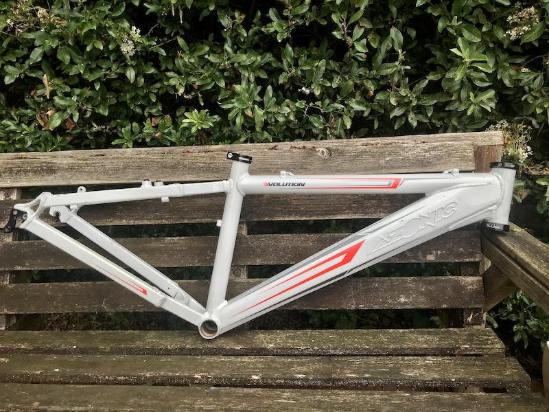 2005 Azonic evolution 2 For Sale