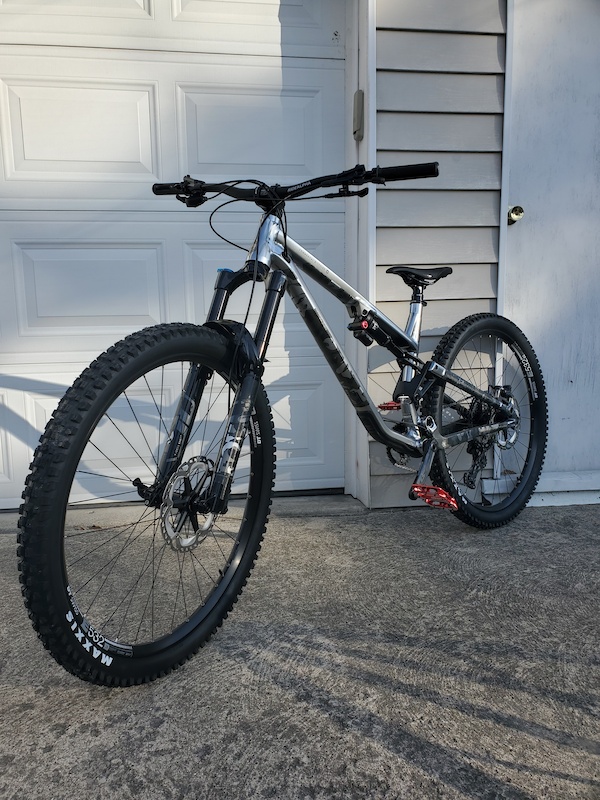 2021 21 Meta AM 29 Size L For Sale
