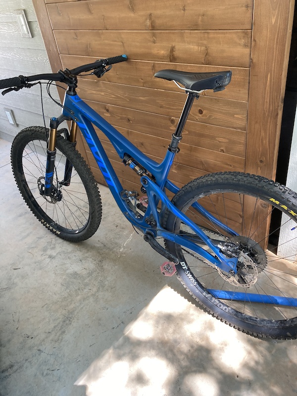 2020 Pivot Trail 429 V2 For Sale