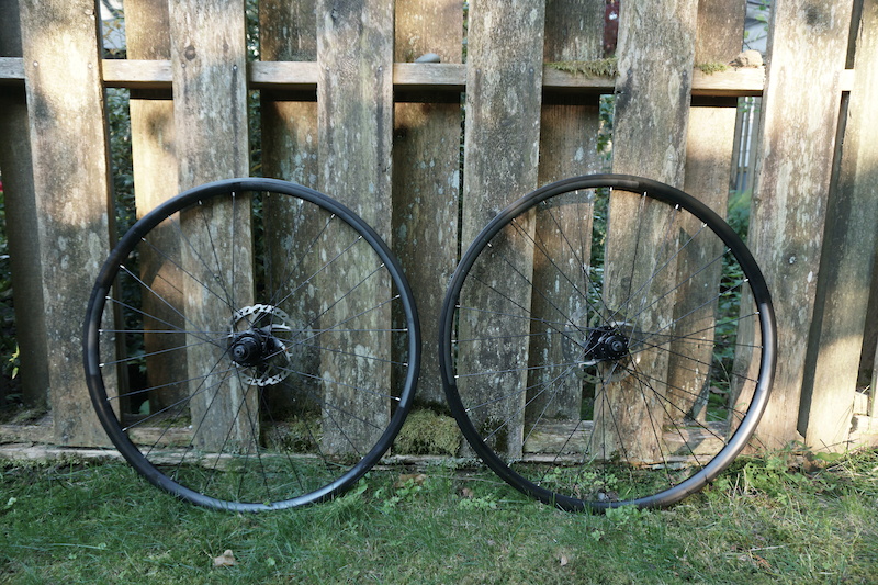 2020 Devinci V2 rims on formula Hubs+ rotors *3 rides* For Sale