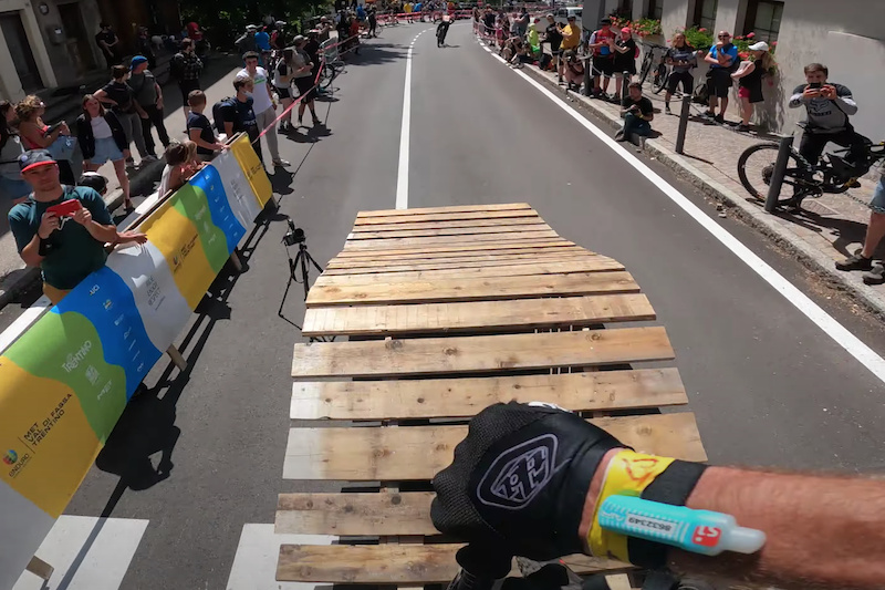 Video: Jack Moir's Winning Run POV from the Queen Stage in the Val di Fassa EWS - Pinkbike