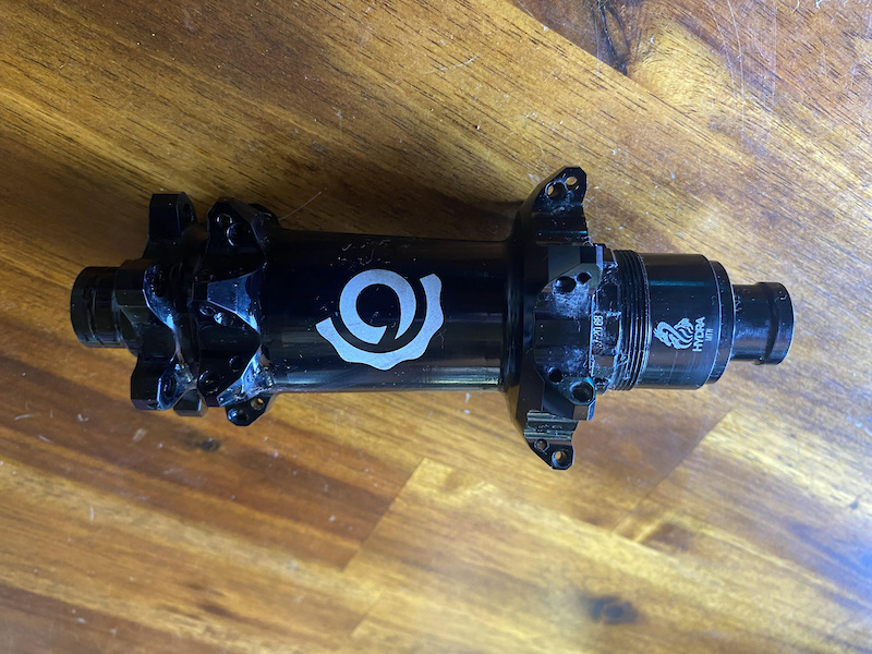 2021 I9 - Industry Nine Hydra Rear Hub 28 hole For Sale