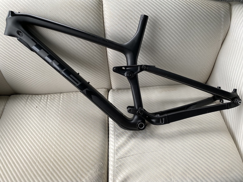 2017 Fuel 9.8 carbon 21.5 (Frame Only) For Sale