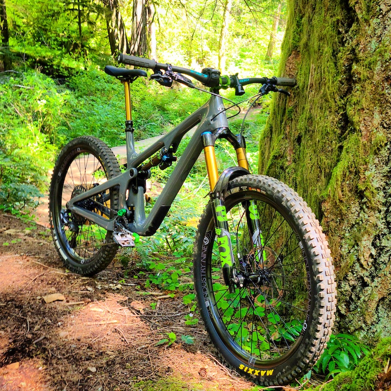 2021 YETI SB140 T3 AXS With Upgrades For Sale 2021 YETI SB140 T3 AXS With Upgrades For Sale