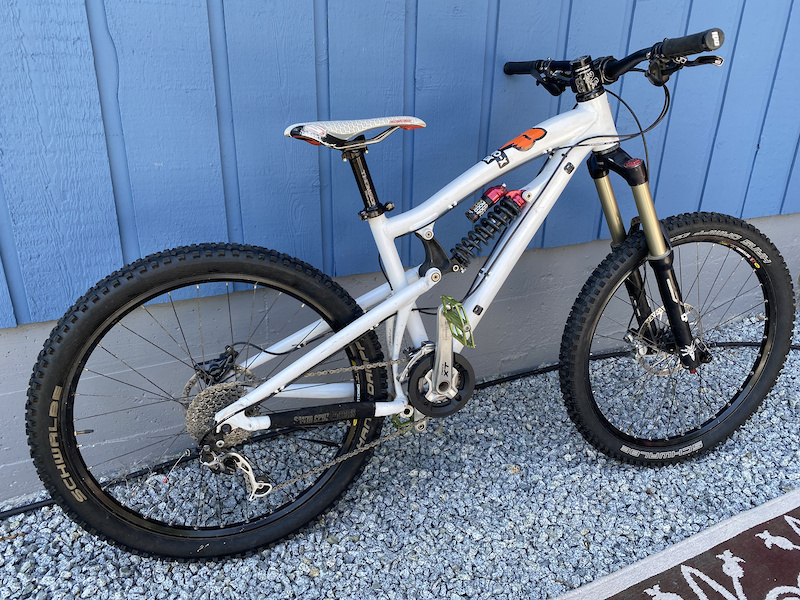 2010 Santa Cruz Nomad Small Frame For Sale