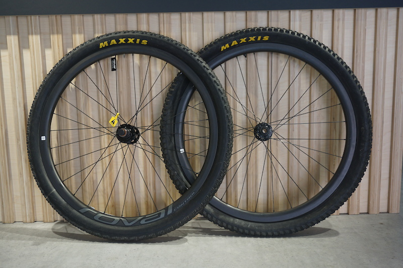 2019 Roval Carbon Control Wheelset 29" For Sale