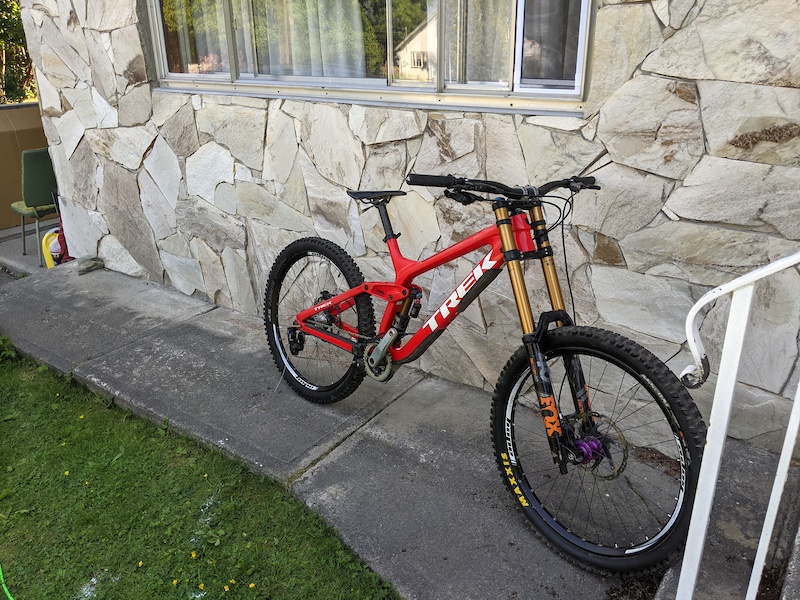2020 Custom Trek Session 9.9 For Sale