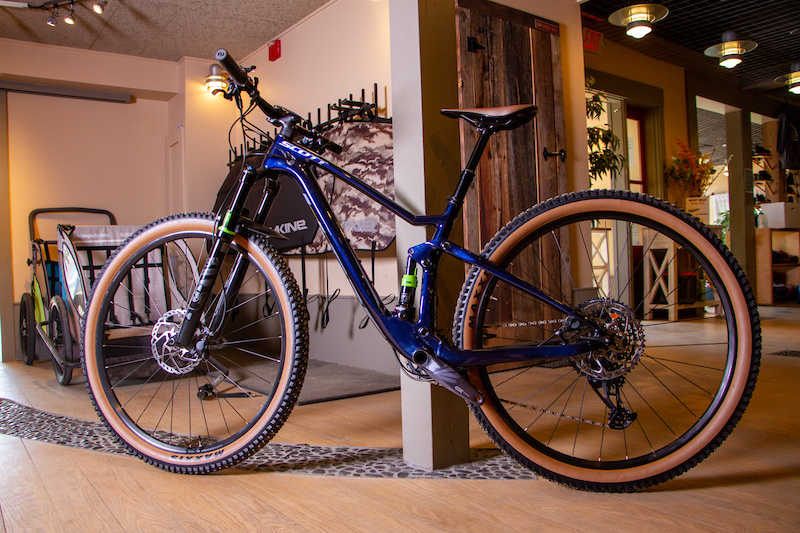 2021 Scott Spark 920 Complete Mountain Bike Size Large For Sale