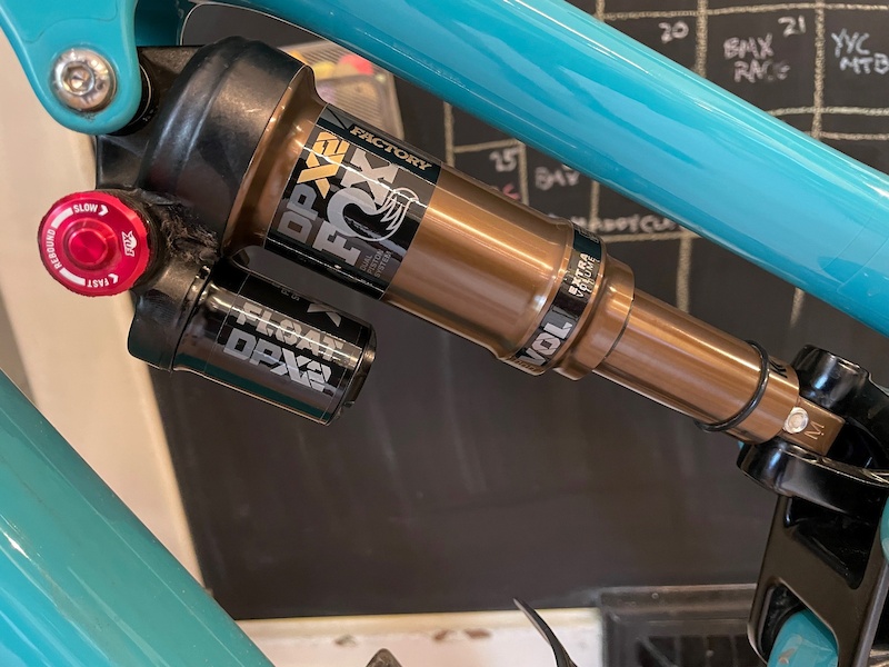 2021 Fox DPX2 Factory Kashima For Sale