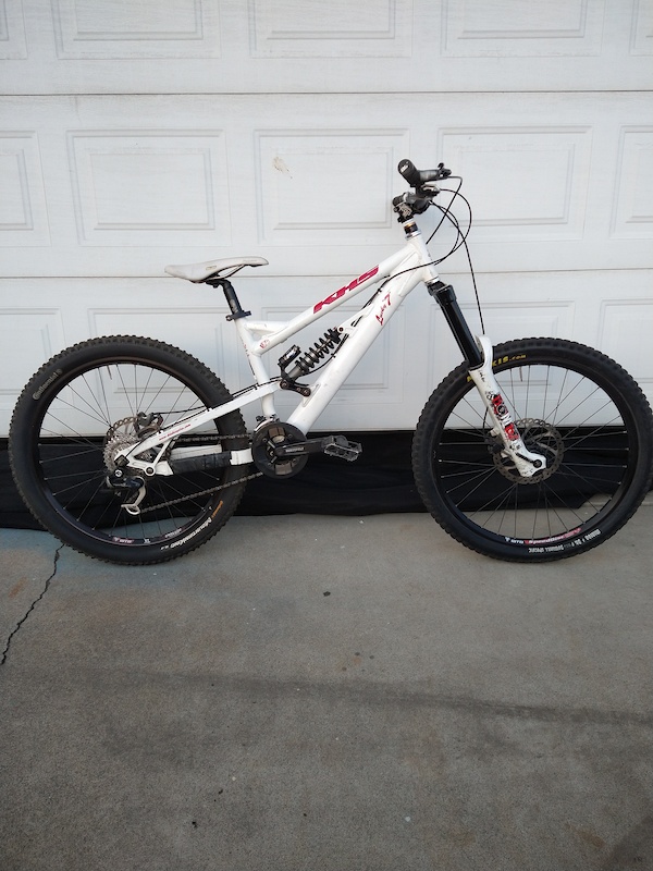 2009 KHS Lucky 7 freeride/park bike medium frame For Sale