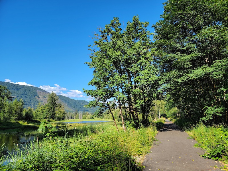 Whitehorse Trail Mountain Biking Trail - - Washington