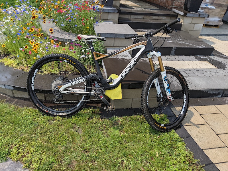 2014 GT Sensor Carbon Rare Team Frame CUSTOM For Sale