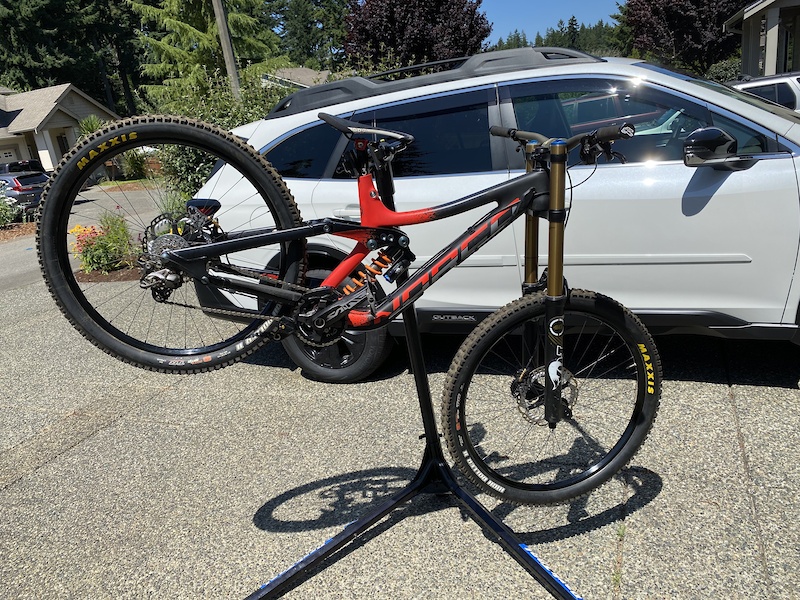 2018 Small Norco Carbon Fiber Aurum C7.2 For Sale