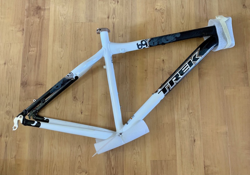 2009 Trek 69er Large Frame NEW For Sale