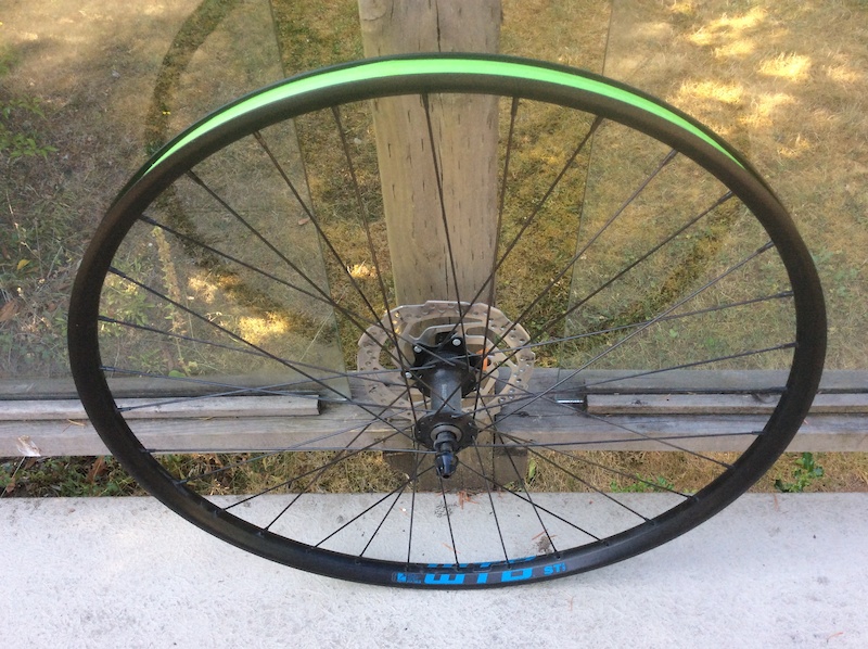 2020 WTB STI i23 Tubeless 32H Rim with Shimano Hub & Rotor For Sale