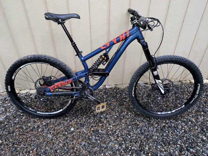 2015 Scott Voltage FR730 free ride bike, medium, 27.5" For Sale