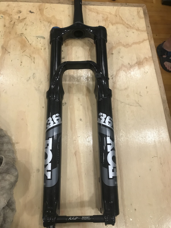 2022 Fox 36 Rhythm 160mm w/ GRIP2 Damper For Sale