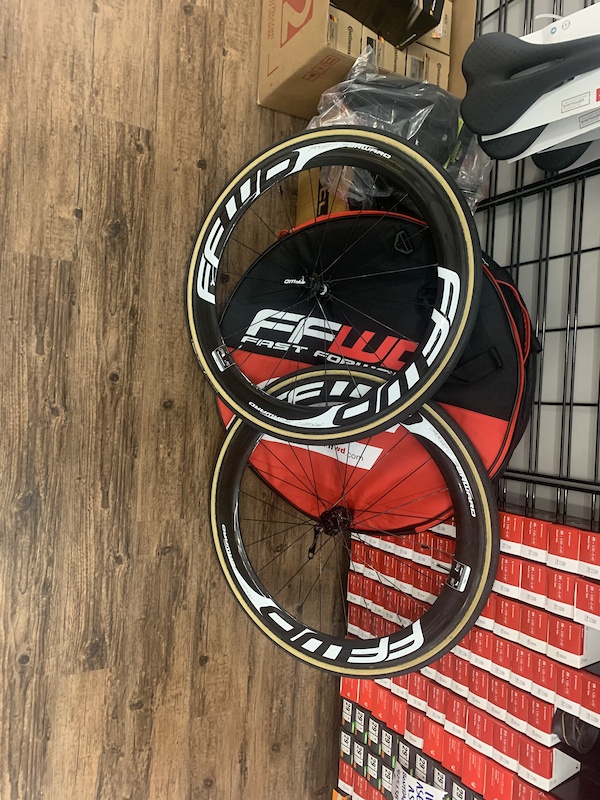 2020 FFWD FR6 Carbon wheel set For Sale