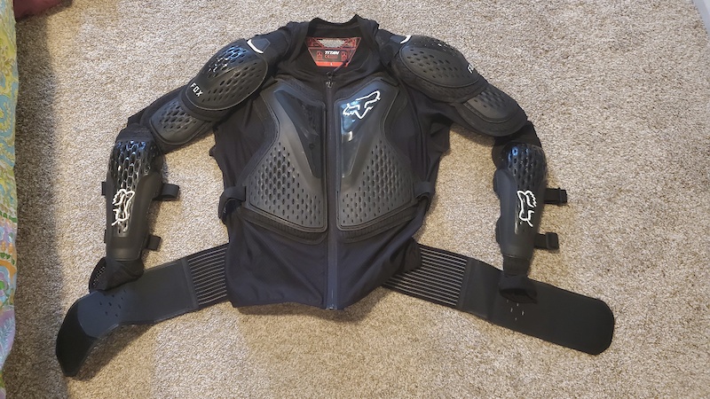 2021 Fox Titan Sport Jacket - Large, Black For Sale