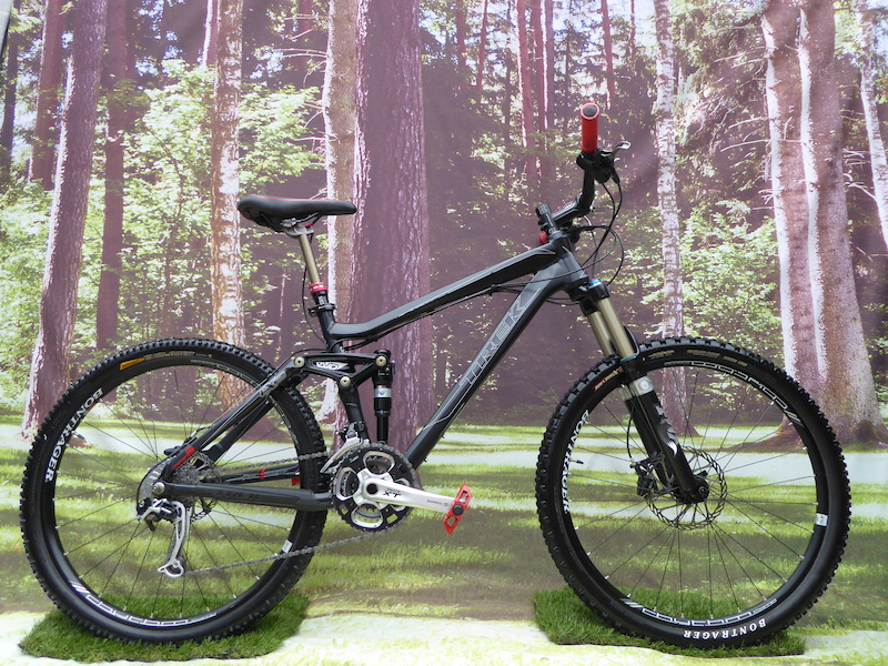 2010 Trek Fuel 8 18" Medium Frame 120mm Trail For Sale