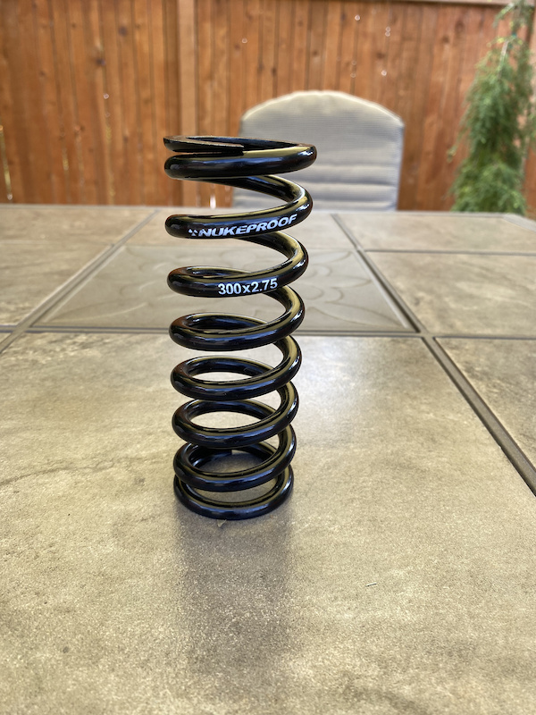 Nukeproof 300 lbs / 2.75 For Sale