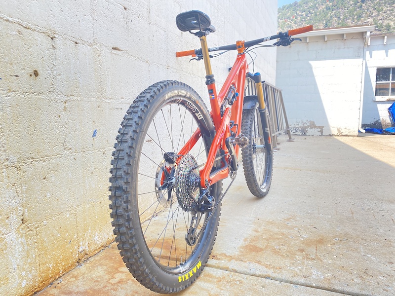 2021 Yeti SB140 Medium Custom Built (PRICE DROP) For Sale