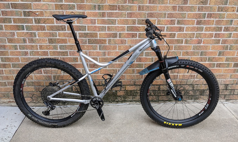 2018 Fuji Bighorn 1.1, 27.5+ hardtail, XL/21" frame For Sale