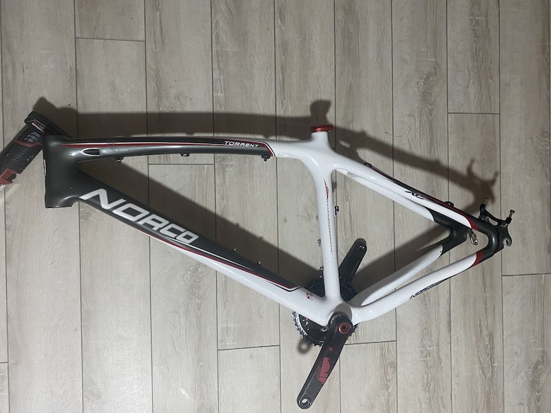 2012 Norco Torrent full Carbon frame Medium. For Sale