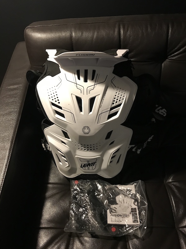 2021 Leatt Fusion 3.0 For Sale