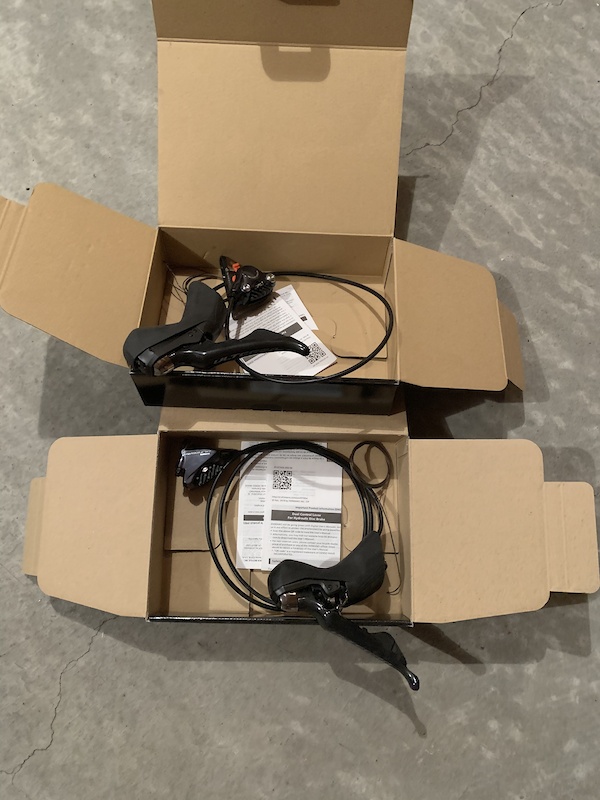 2021 Shimano Ultegra R8000 Shifters and Calipers For Sale