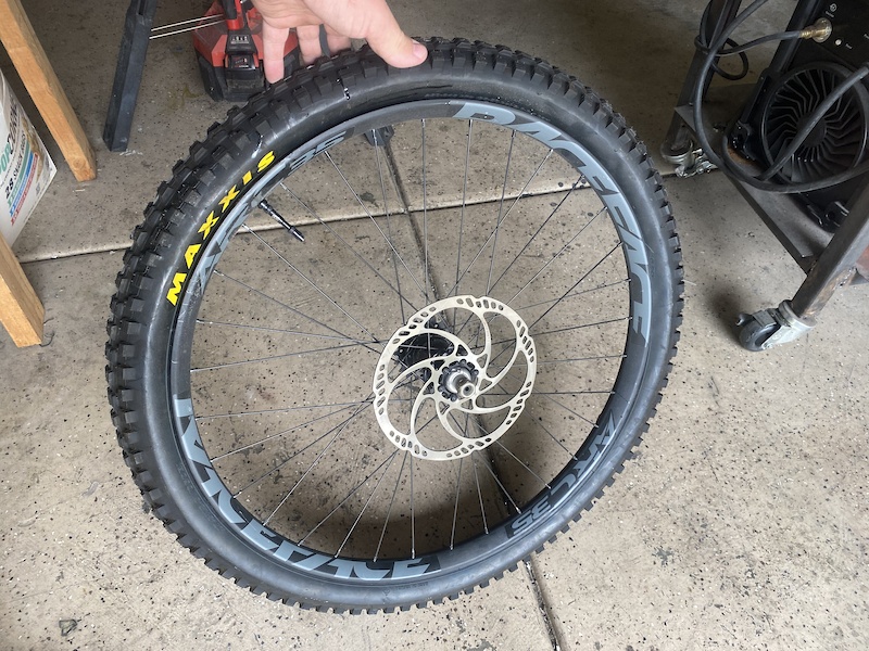 2020 King boosted hub shimano hg cog, arc 35 27 wheel For Sale