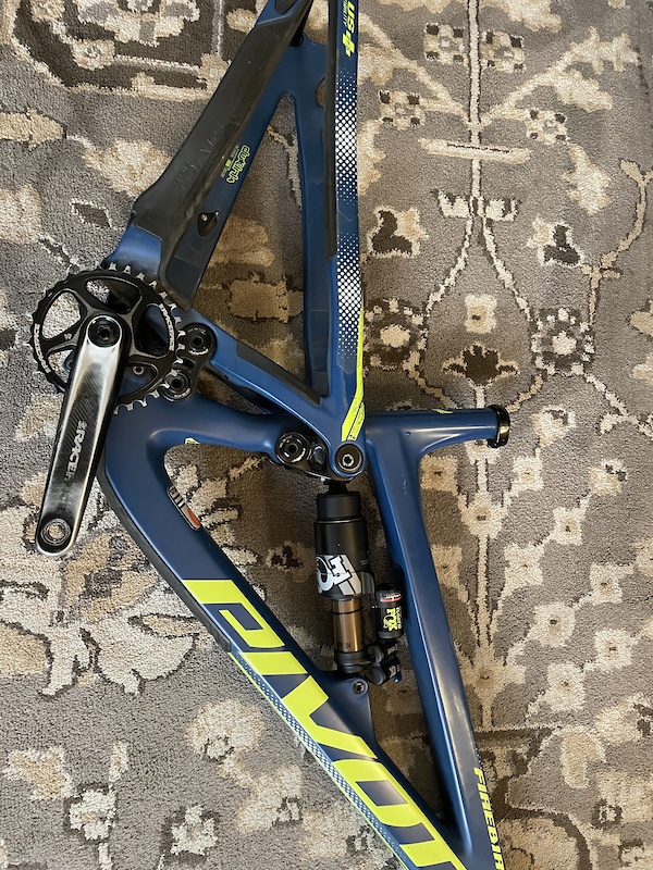 2020 Pivot Firebird 29 Medium w/ extras For Sale