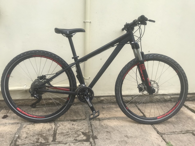 2016 Canyon 'Grand Canyon' (Black/stealth) For Sale