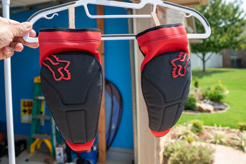2020 FOX Racing Enduro Elbow Pads For Sale