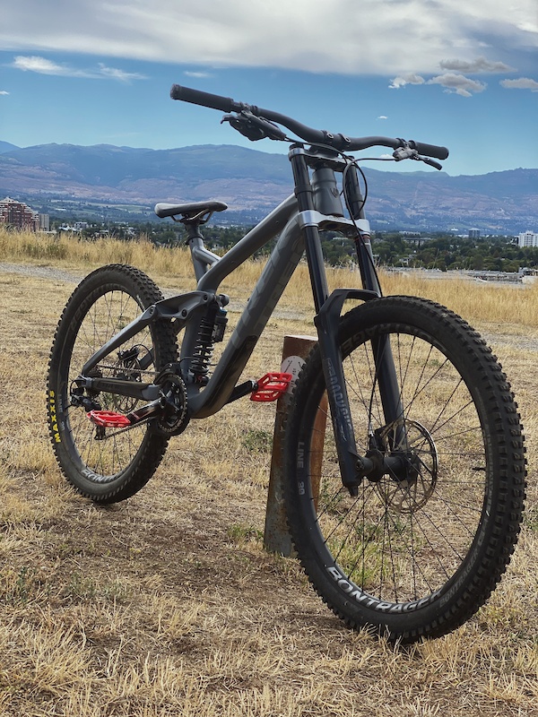 2019 TREK SESSION 8 - large -27.5 For Sale