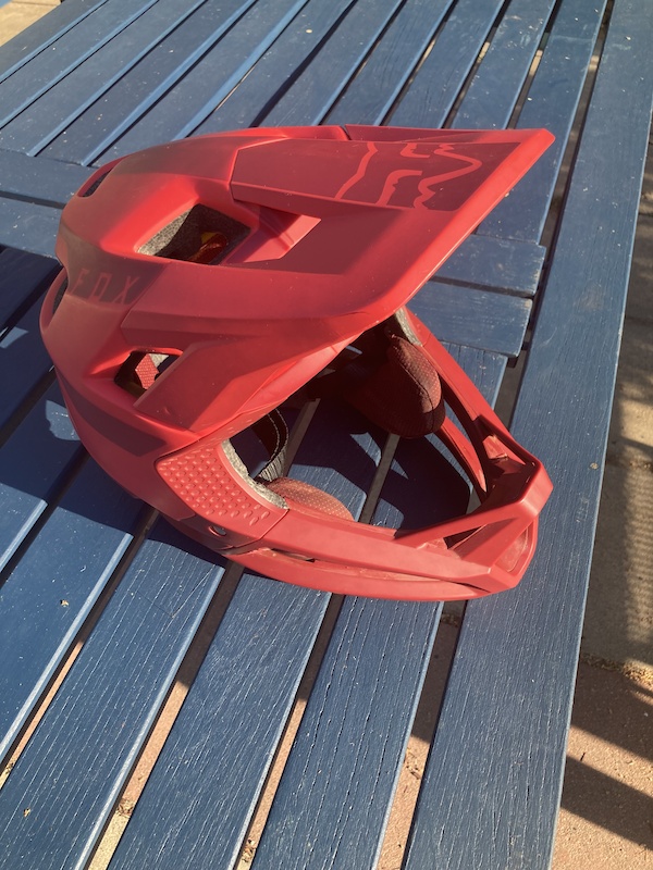 2020 Fox ProFrame, Medium Size, MIPS, Model, Red For Sale