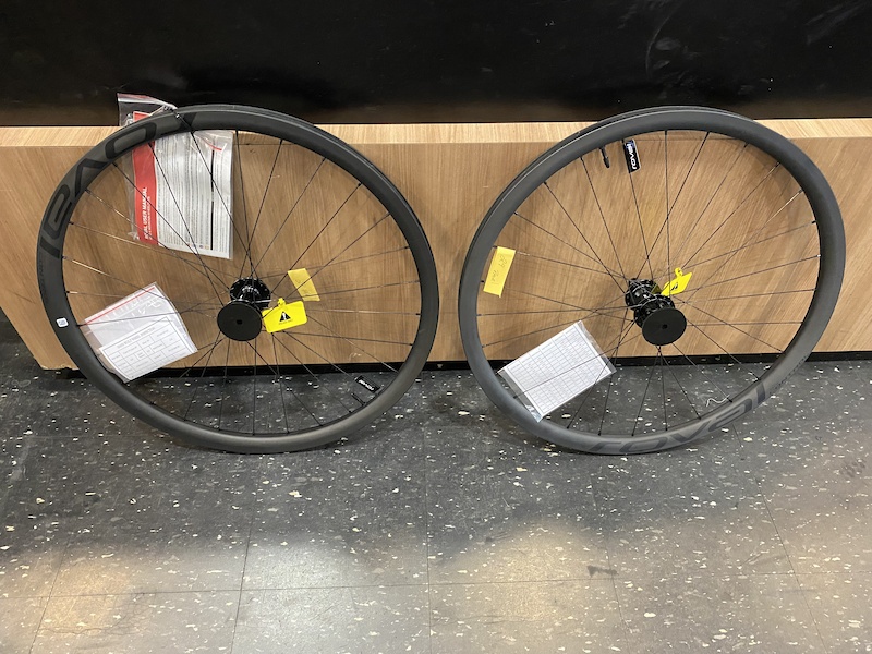 2021 Brand New Roval Carbon Wheels For Sale